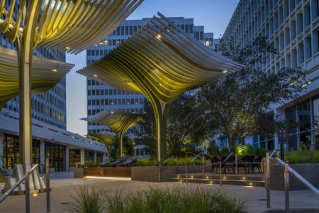 PASARROYO Pasadena - South Lake Avenue Pasadena