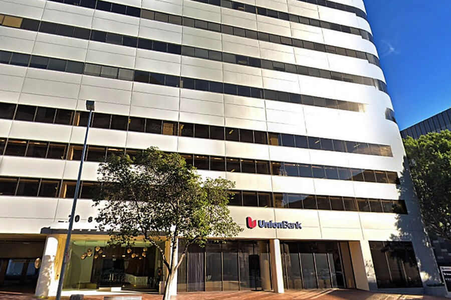 380 S. Lake Avenue - South Lake Avenue